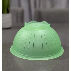 Tupperware | Kitchen | Tupperware Impressions Colander 8 Cup 43l Green ...